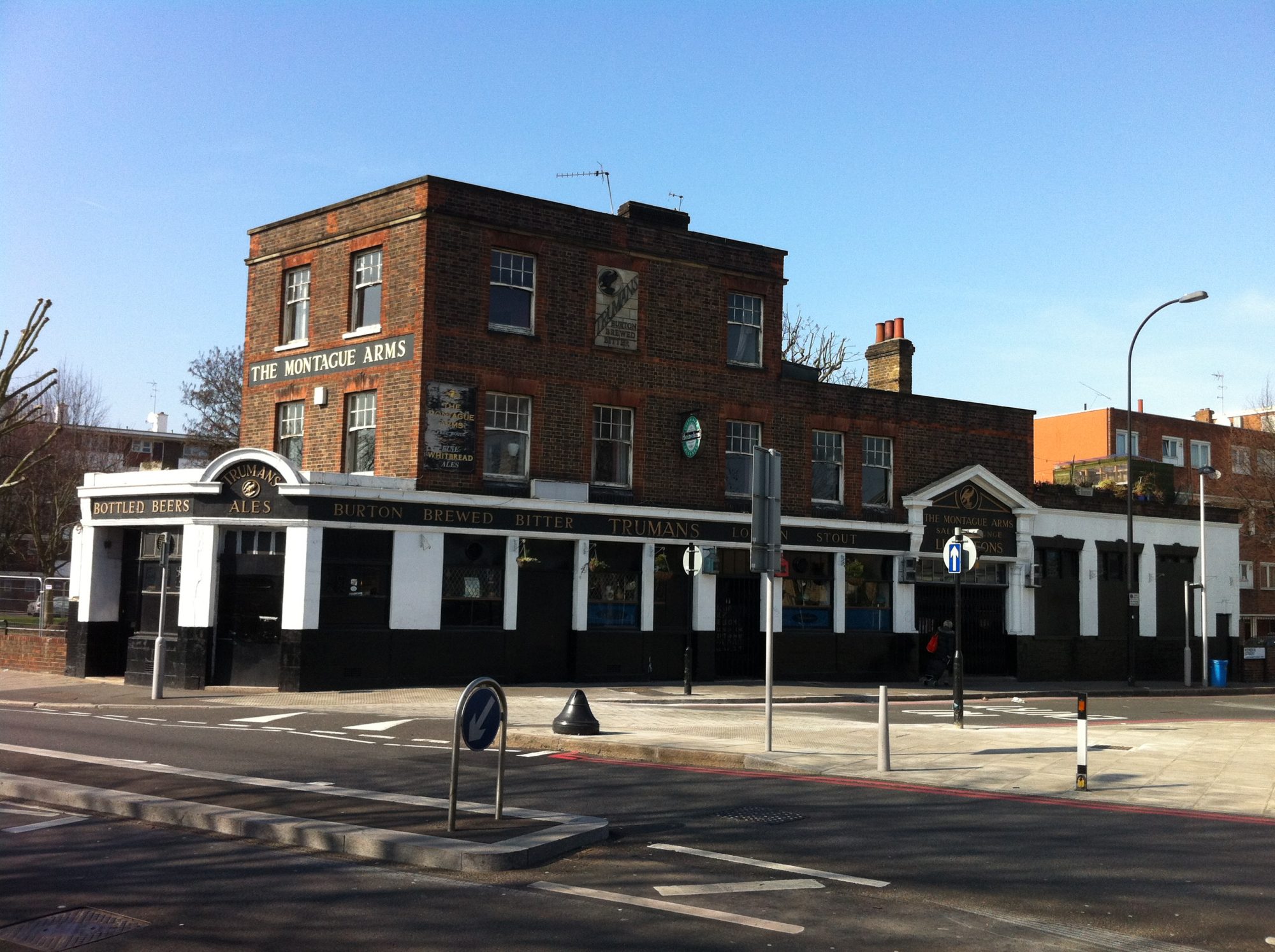 Queens Road, SE14 - landhold